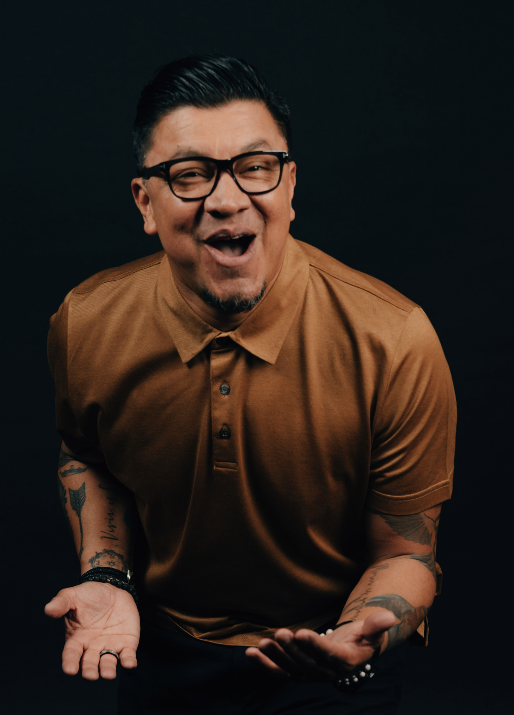 Joshua Chavez regresa a la escena musical con su nuevo sencillo y ...